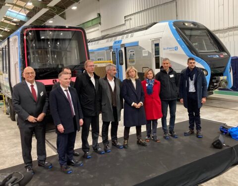 Présentation sur les sites industriels d'Alstom des nouveaux matériels ...